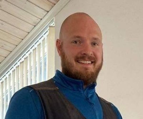 Tage Rensmoen er nominert til Norges hyggeligste håndverker!